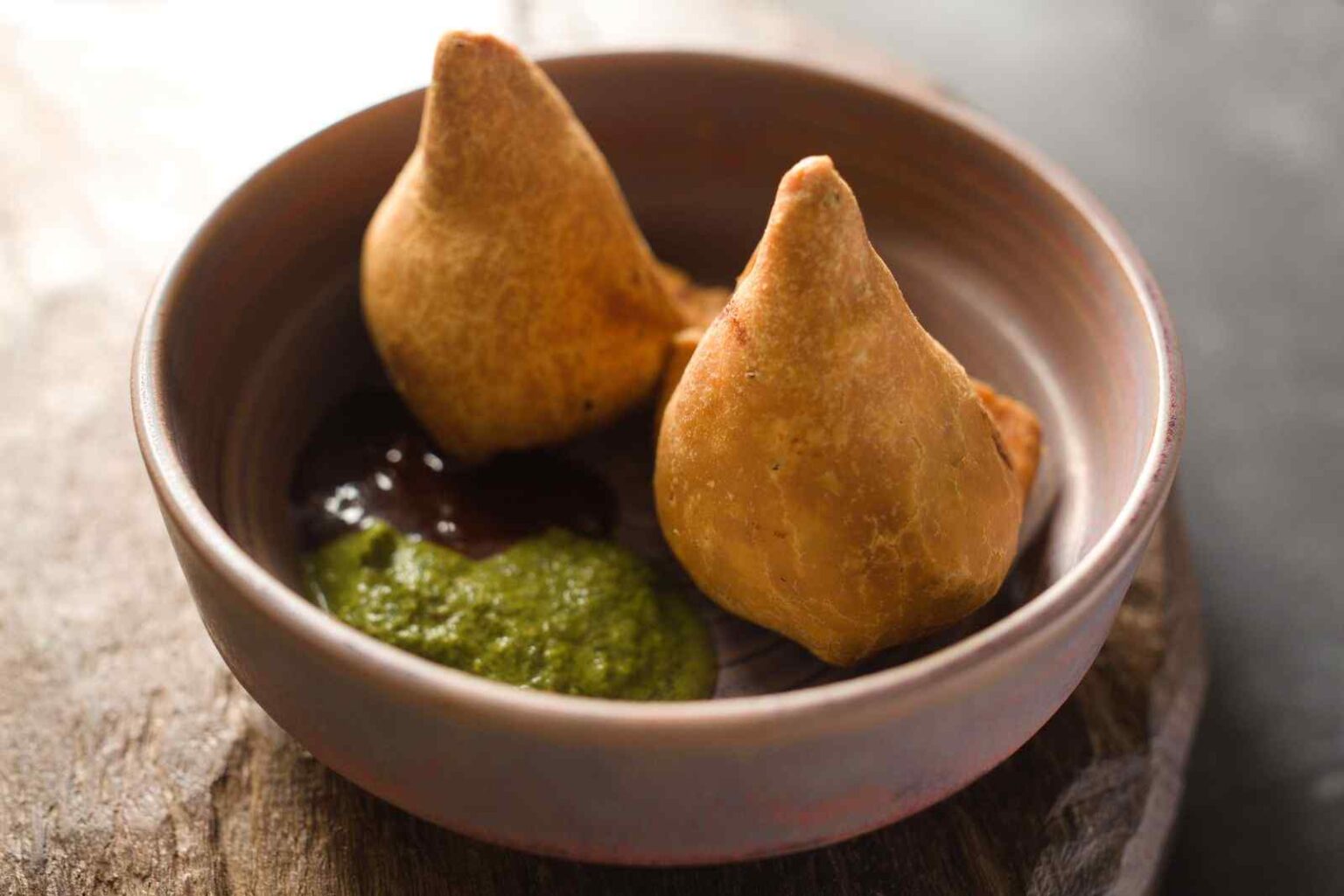 Order Kachori Online | Buy Kachori Online | Samosa Singh